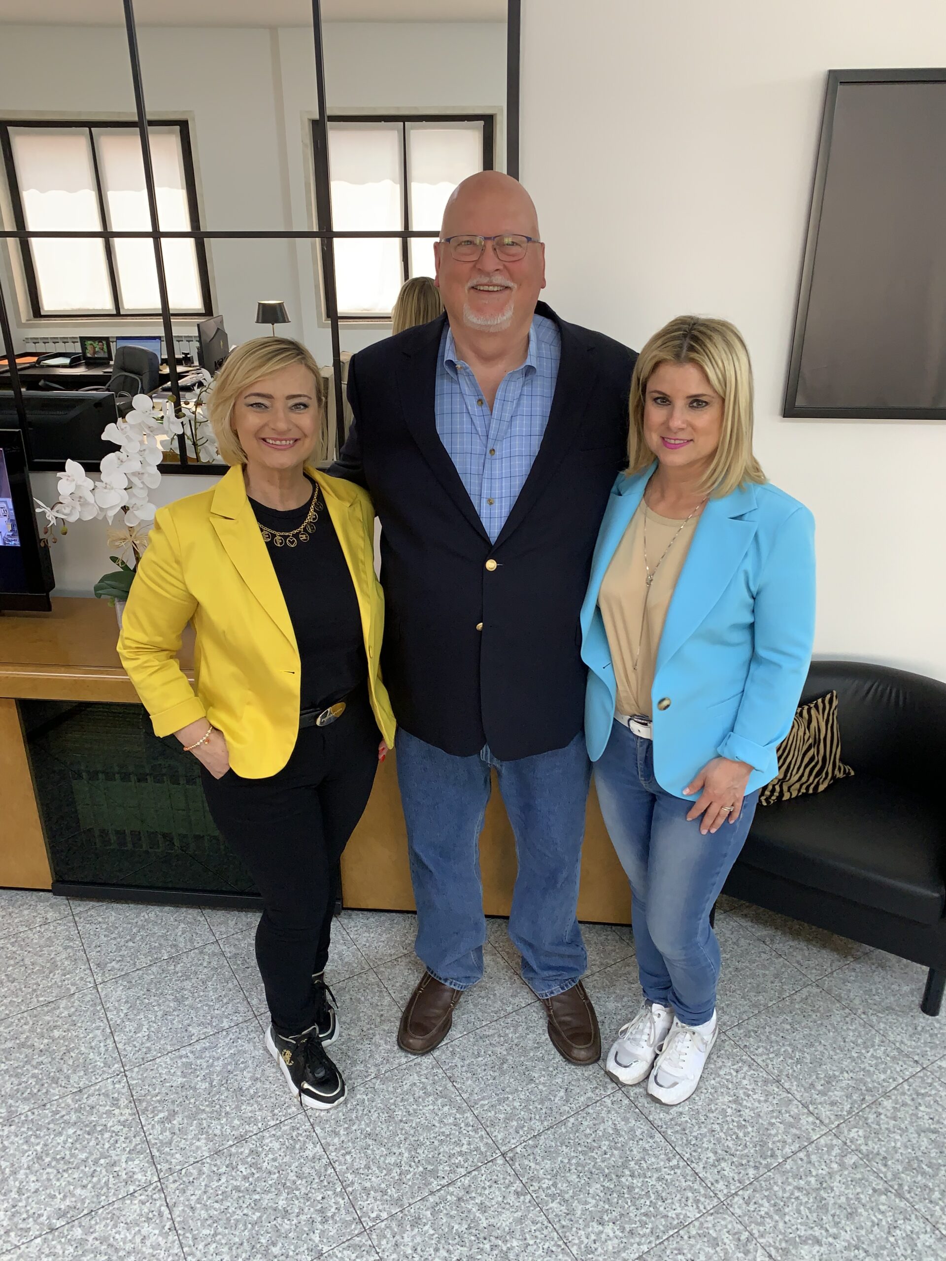 Ganging Up to Defend Hunting - Safari Club